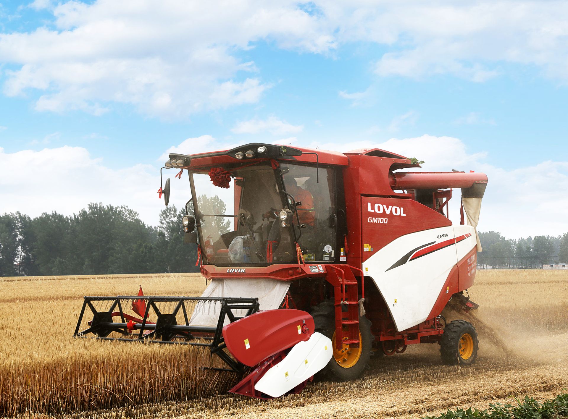 TH754 Multi-Functional Tractor | global